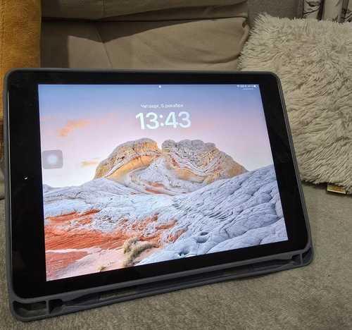 iPad 5 space Grey 32 gb