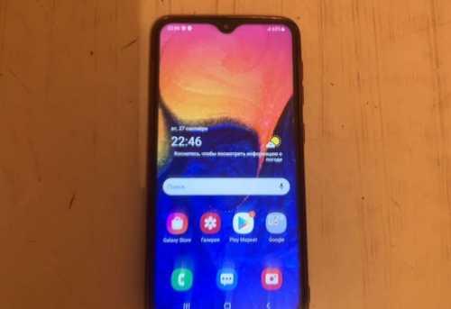 Samsung Galaxy A10, 2/32 ГБ