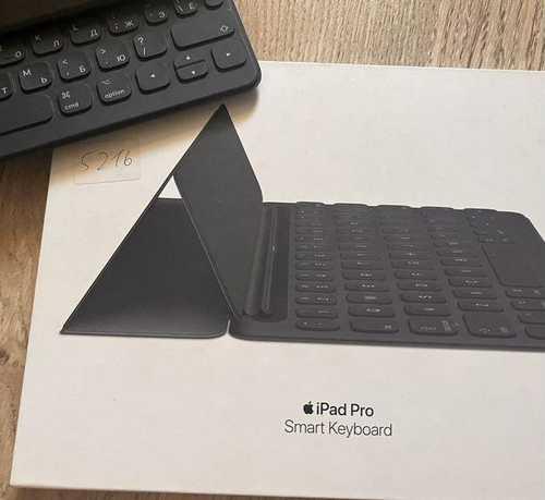 Клавиатура для iPad Apple Smart Keyboard 10.5