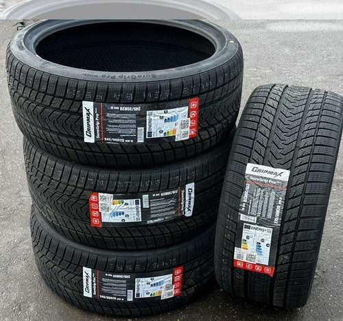 Gripmax SureGrip Pro Winter 245/35 R20 и 275/30 R20