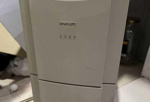 Ибп APC Smart-UPS 2200VA SUA2200I