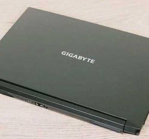 Ноутбук Gigabyte G6 KF