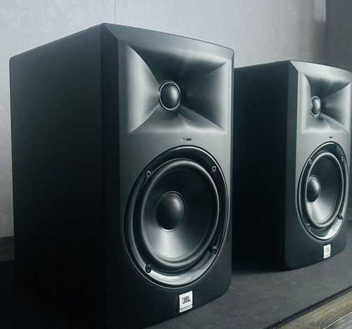 Jbl lsr 305