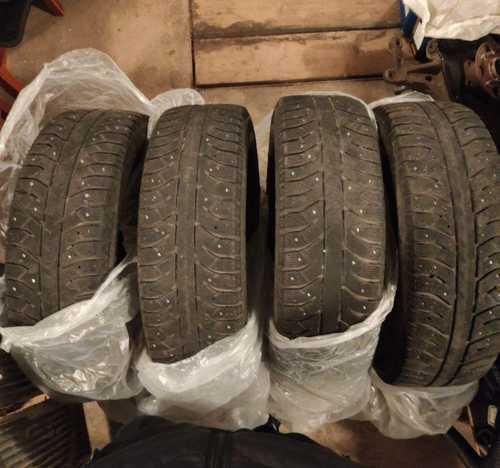 Firestone Ice Cruiser 7 185/65 R15 88T