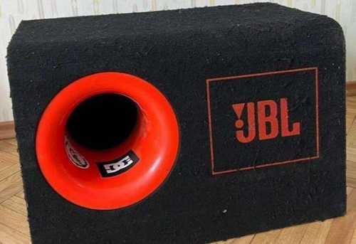 Савбуфер JBL cb300e