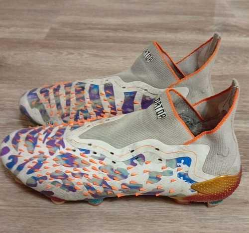 Бутсы adidas predator