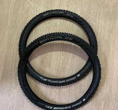 Зимние покрышки Schwalbe Ice Spiker Pro 26x2.1