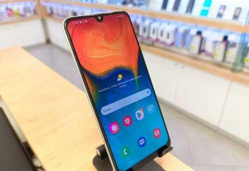 Samsung Galaxy A30, 3/32 ГБ
