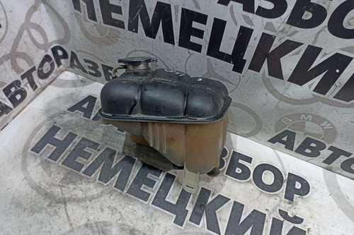 Расширительный бачок Mercedes W140
