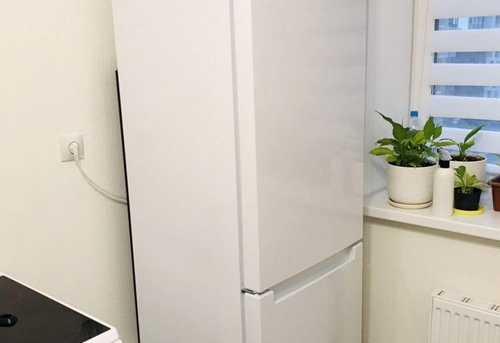 Холодильник Indesit ITS 4180 W