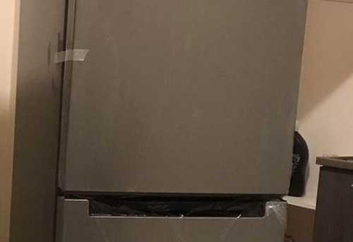 Холодильник Indesit DS 4160 S, двухкамерный