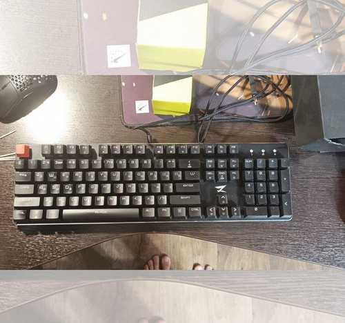 Мышк logitech g403 hero, ковер zet gaming, кдваиат