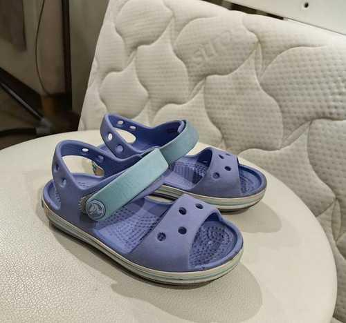 Сандалии crocs c7