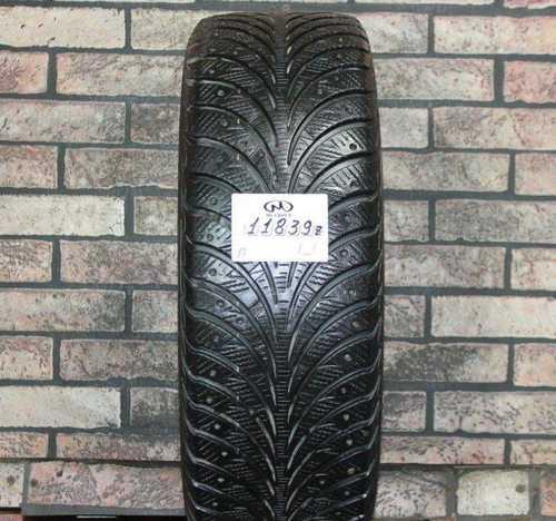 Goodyear UltraGrip Extreme 215/55 R17