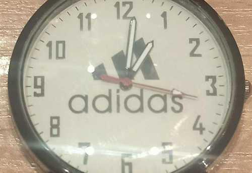 Часы adidas б/у