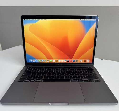 Macbook Pro 13 2020 i7 32gb ssd 1tb touchbar