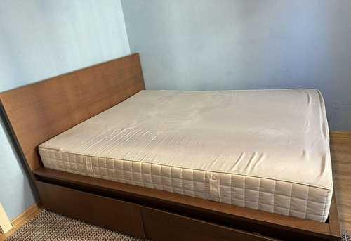 Кровать с матрасом IKEA 180 200
