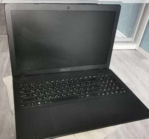 Ноутбук Asus X550cc