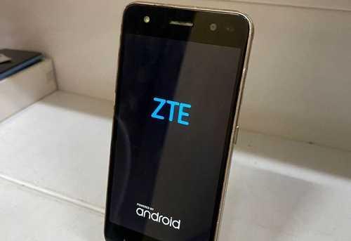 ZTE Blade V7 Lite, 2/16 ГБ