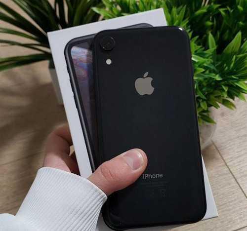 iPhone Xr, 64 ГБ