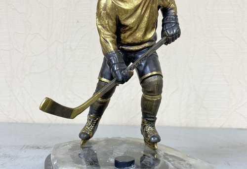 Хоккеист бронза мрамор хоккей подарок сувенир
