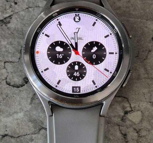 Samsung galaxy watch 4 classic 46mm