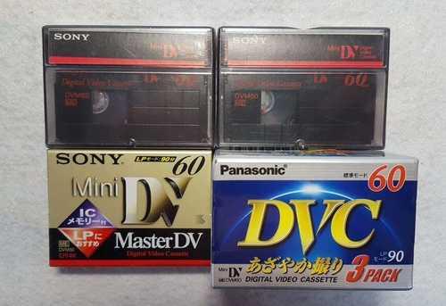 Видеокассеты miniDV в упаковке