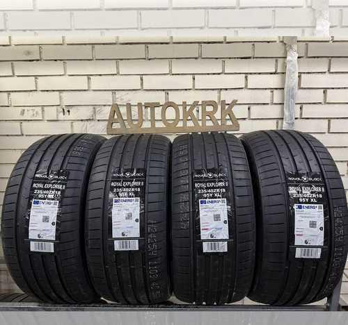 Royal Black Royal Explorer II 235/40 R18 95W