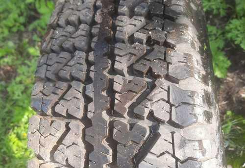 Kumho Road Venture AT 225/75 R15