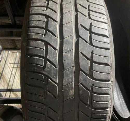 Bfgoodrich Advantage T/A Drive 215/60 R16 95H