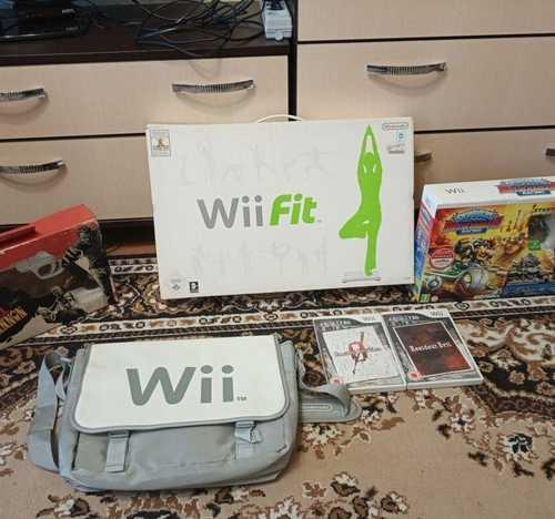 Аксессуары Nintendo Wii и диски