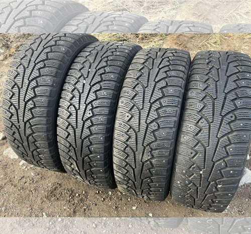 Nokian Tyres Hakkapeliitta SUV 215/60 R17 96T