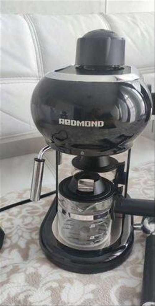 Кофеварка redmond RCM-1521 новая
