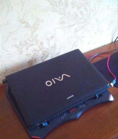 Ноутбук sony vaio i3 SVE