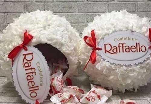 Большая конфета Rafaello