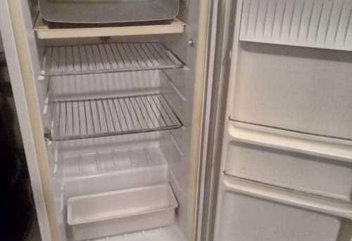 Холодильник бу "Свияга"