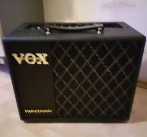 Комбоусилитель vox vt20x