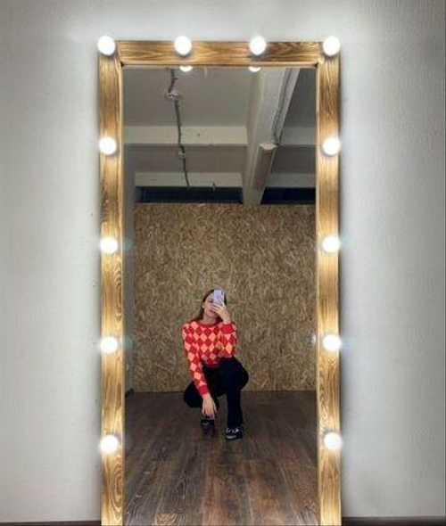 Зеркало с подсветкой в полный рост
