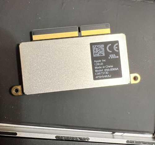 Apple SSD 128 для MacBook Pro 13 2016-2017 A1708