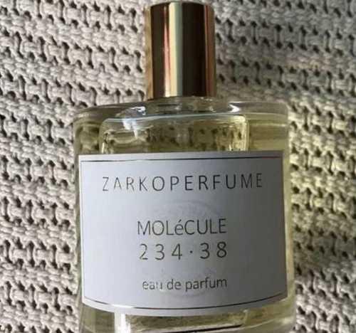 Zarkoperfume Molecule 234 38