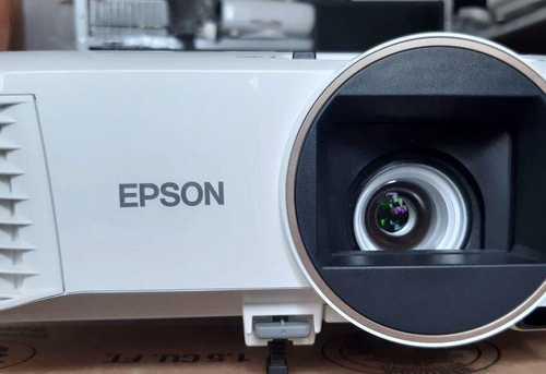 Проектор Epson EH-TW5400/TW5600/TW5650 FullHD