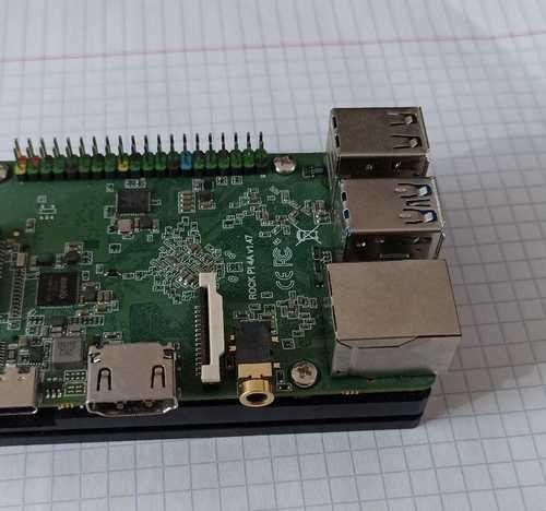 Rock Pi 4A v1.73 озу: 4 Гб