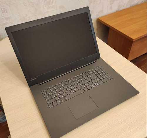 Ноутбук Lenovo 17 дюймов i5 8300 GTX 1050-4gb