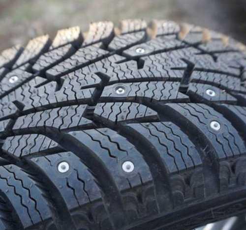 Maxxis Premitra Ice Nord NP5 205/55 R16 94T