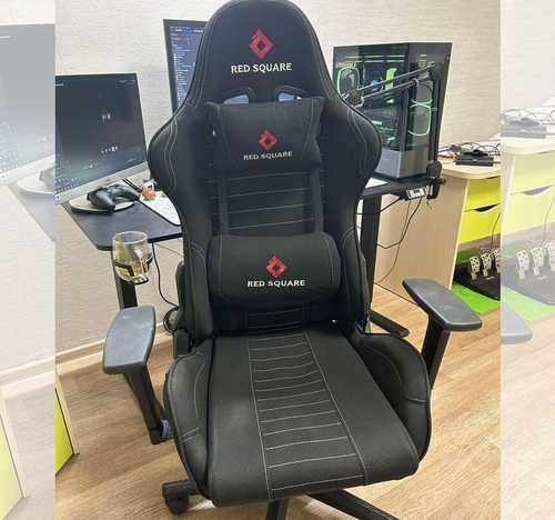 Компьютерное кресло игровое Red Square тканевое