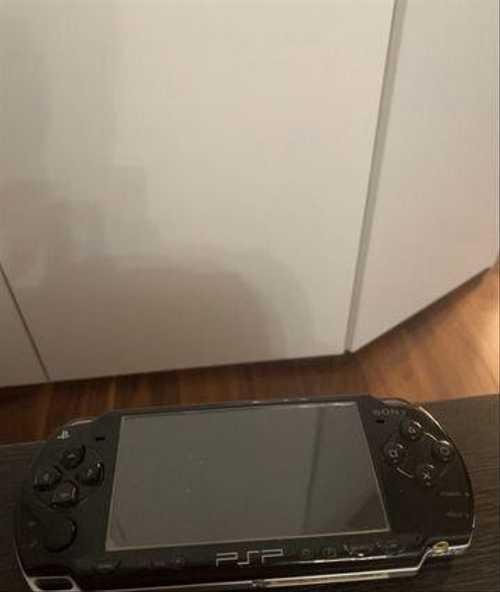 Sony PSP slim без аккумулятора