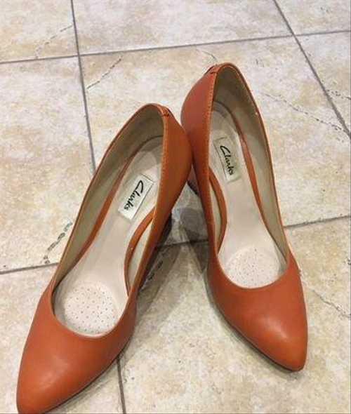 Кожаные туфли Clarks