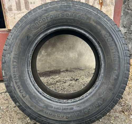 Continental Vanco Four Season 225/70 R15 112R