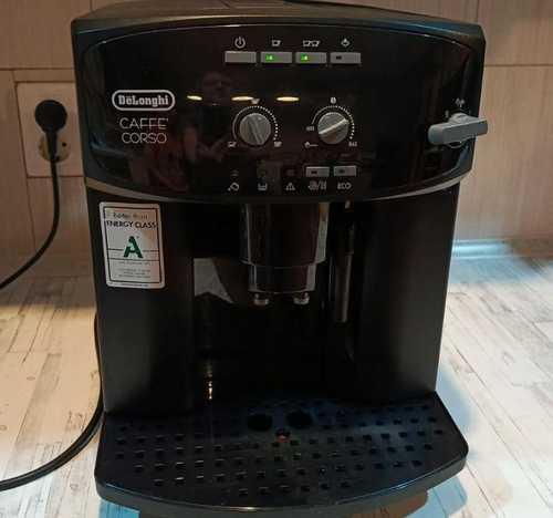 Кофемашина delonghi caffe corso