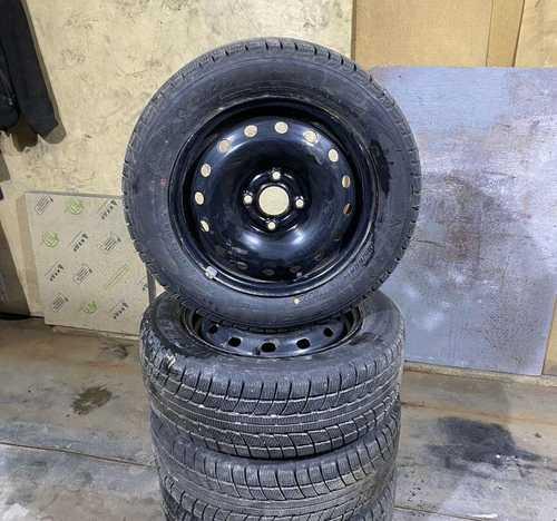 Triangle TR777 185/60 R14 82T